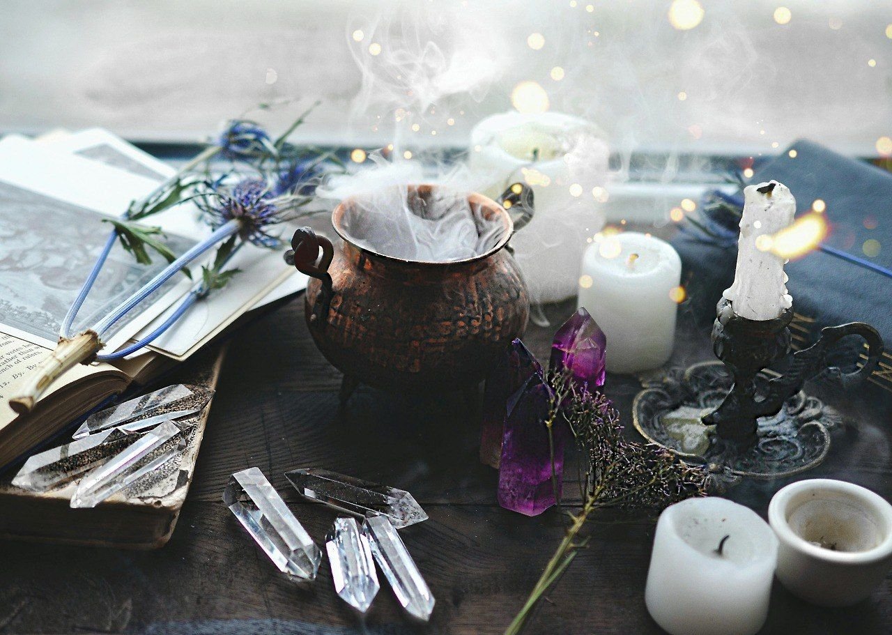 White Magic Spells – Beginner’s Guide to Positive Energy - Witch symbols