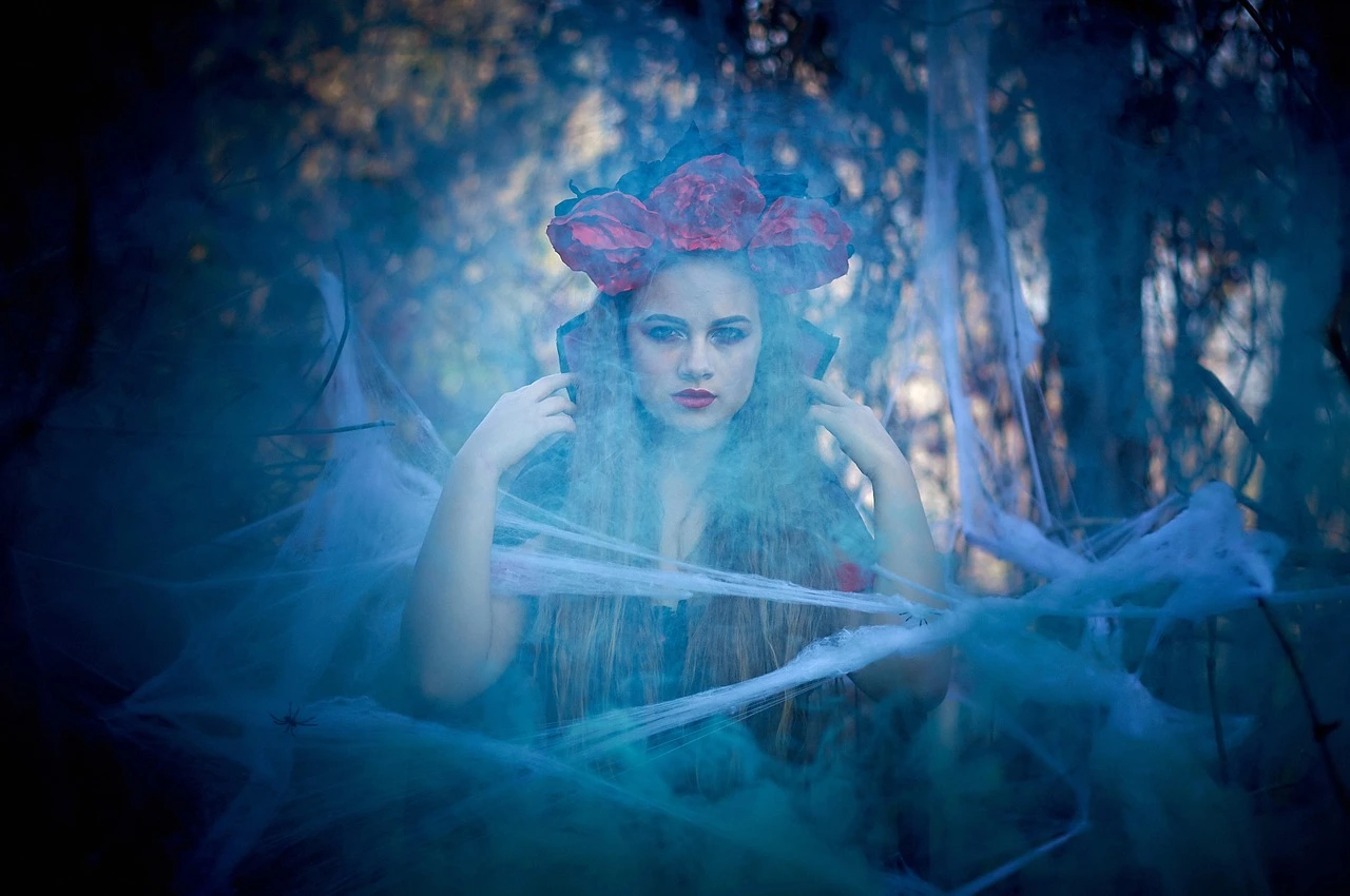 Come to Me Spell: Enchantments to Attract Love and Desire - Witch symbols